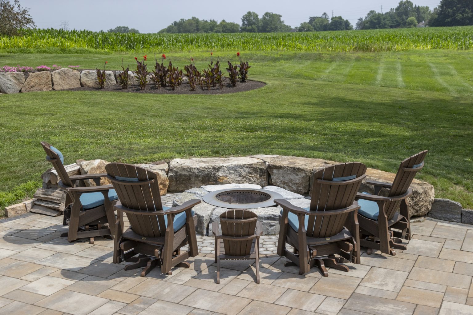 Fun Seating Ideas For Your Outdoor Fire Pit - Casual Comfort USA