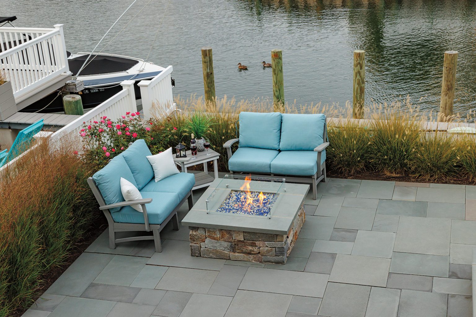 Fun Seating Ideas For Your Outdoor Fire Pit - Casual Comfort USA